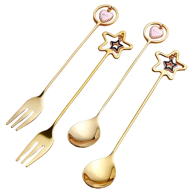 Set x4 Cubiertos para postre con dijes de estrellas y corazones - HEPA